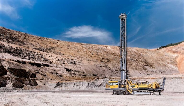 Camino recibe US$1.1 millones de Nittetsu para avanzar en proyecto de cobre y plata